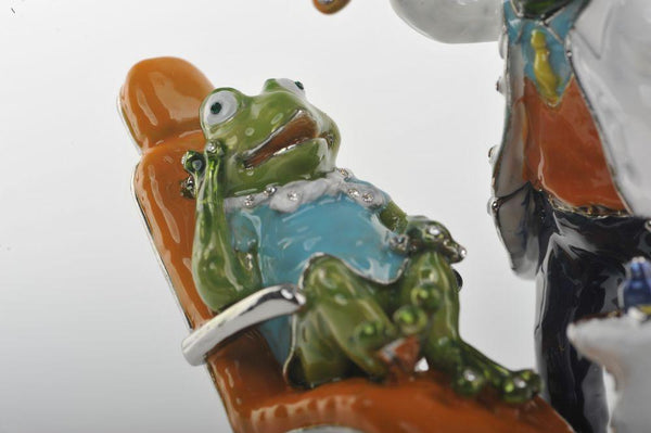 Frog Dentist and Frog Patient