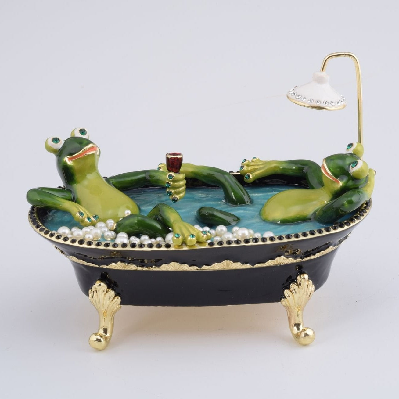 Frogs Bath